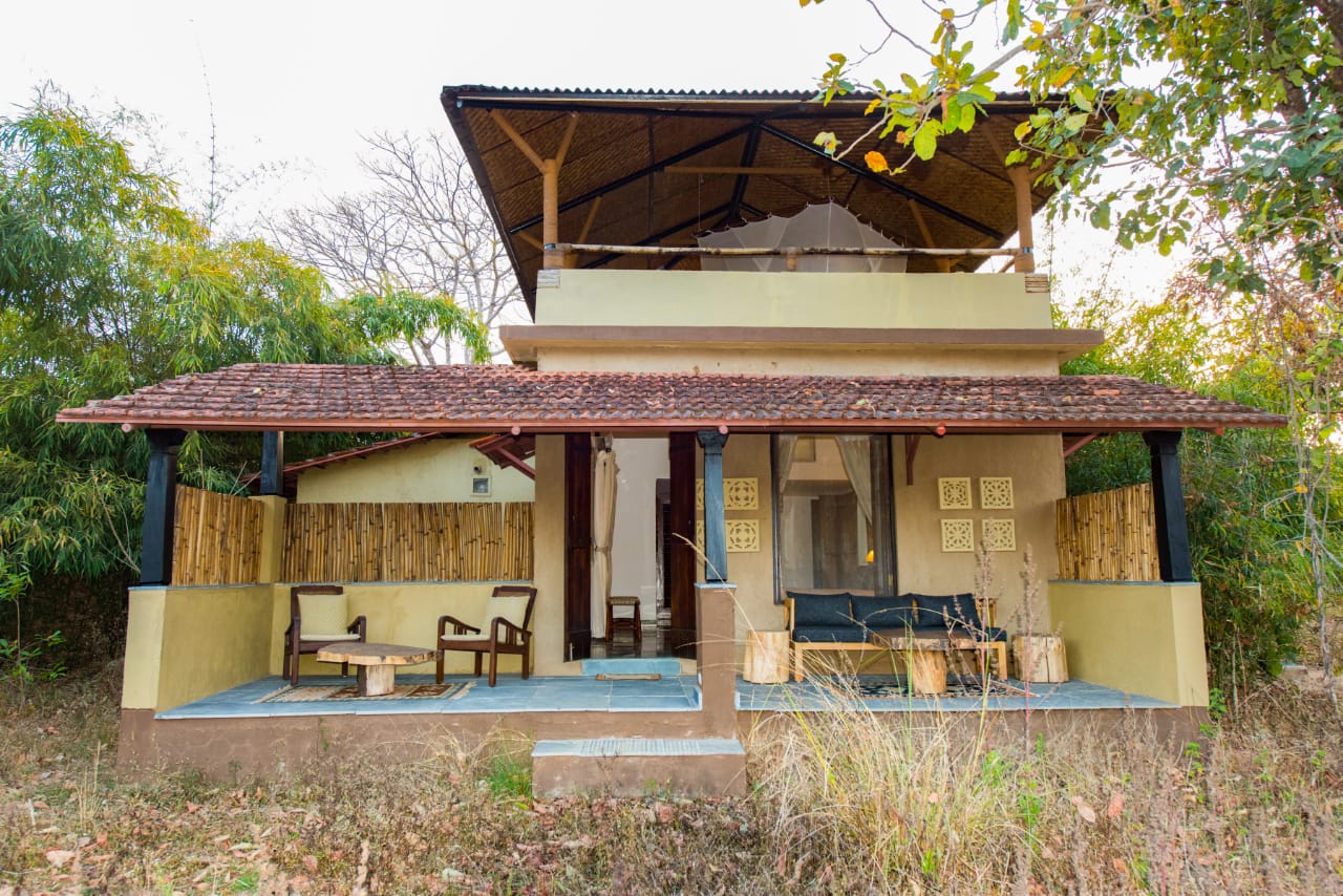 Forsyth’s Lodge, Satpura Tiger Reserve | Stay for Tiger Safari | Luxury ...