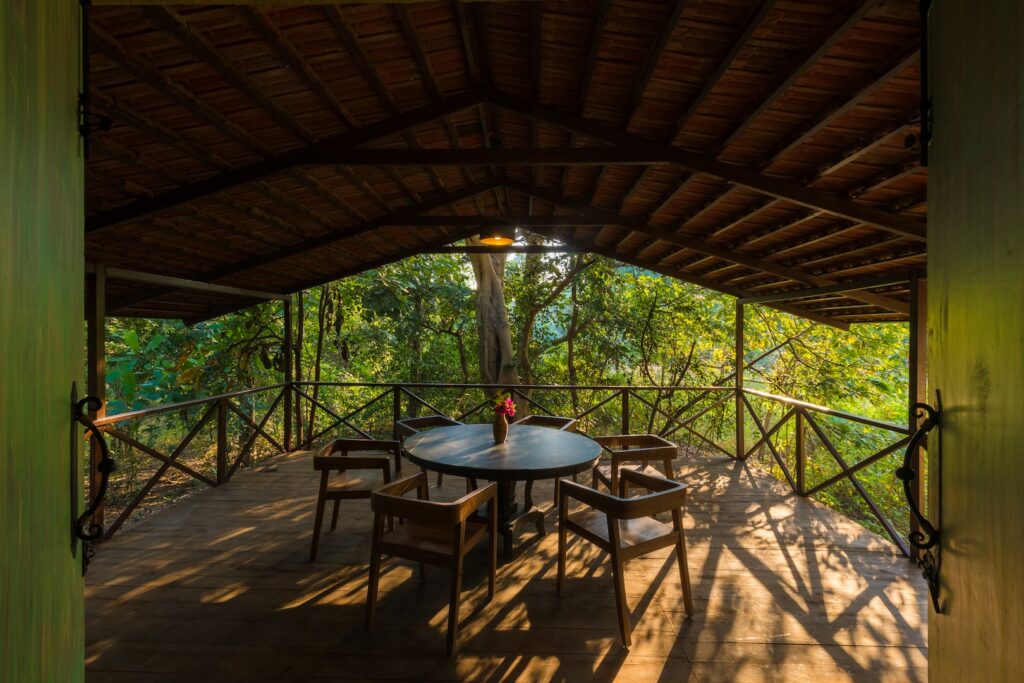 Vannraj Resorts Pench | Stay for Tiger Safari | Luxury Tiger Safari | Jungle Resorts - The Tiger ...